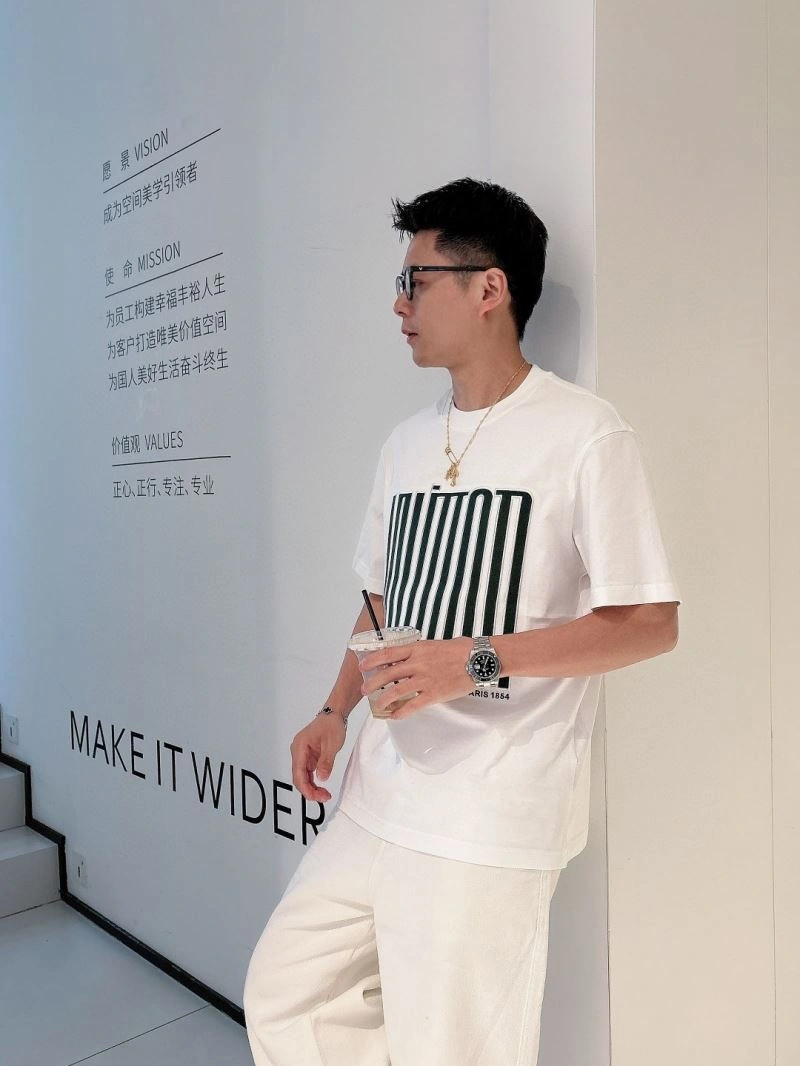 Legit Louis Vuitton T-Shirts