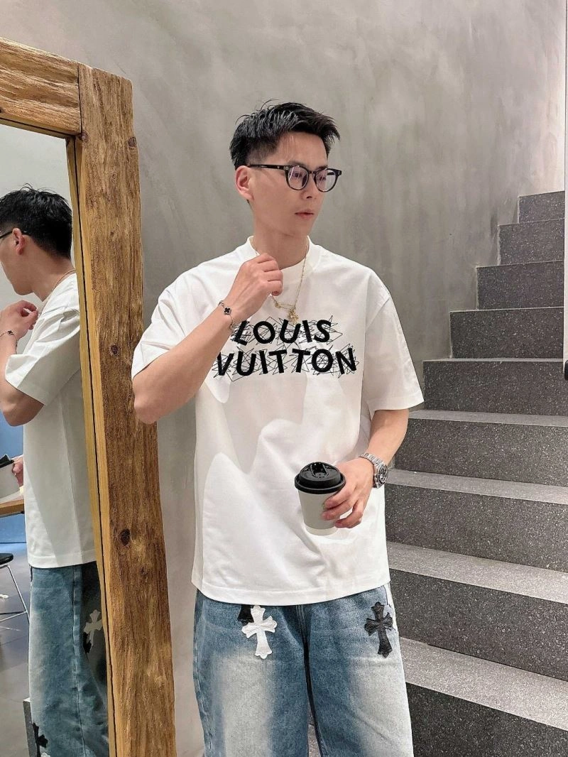 Perfect replica Louis Vuitton T-Shirts
