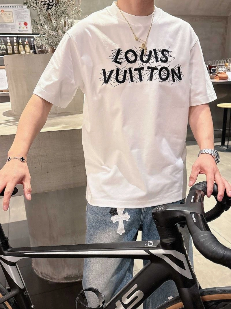 Perfect replica Louis Vuitton T-Shirts