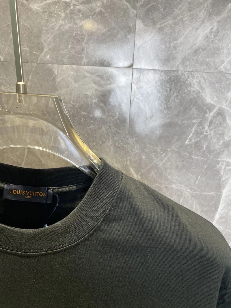 High accuracy Louis Vuitton T-Shirts