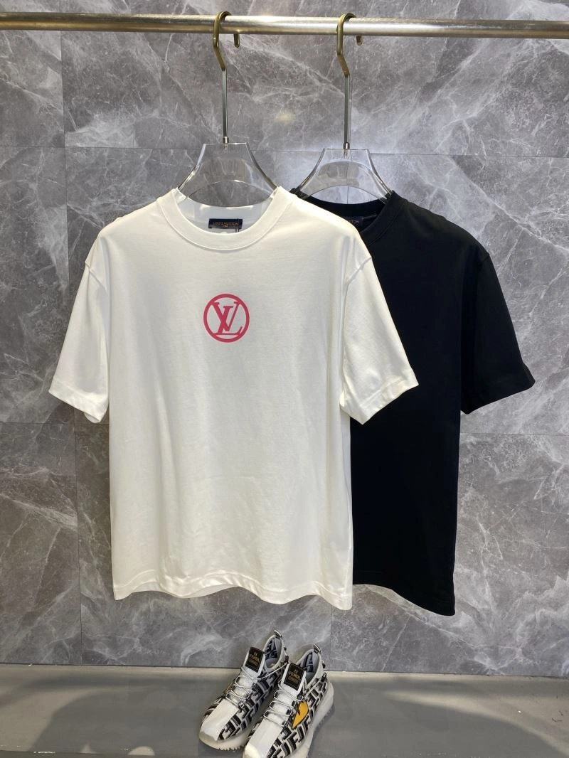 High fidelity Louis Vuitton T-Shirts