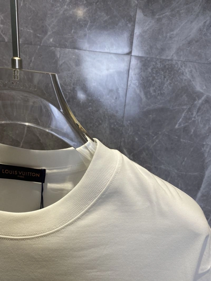 High fidelity Louis Vuitton T-Shirts