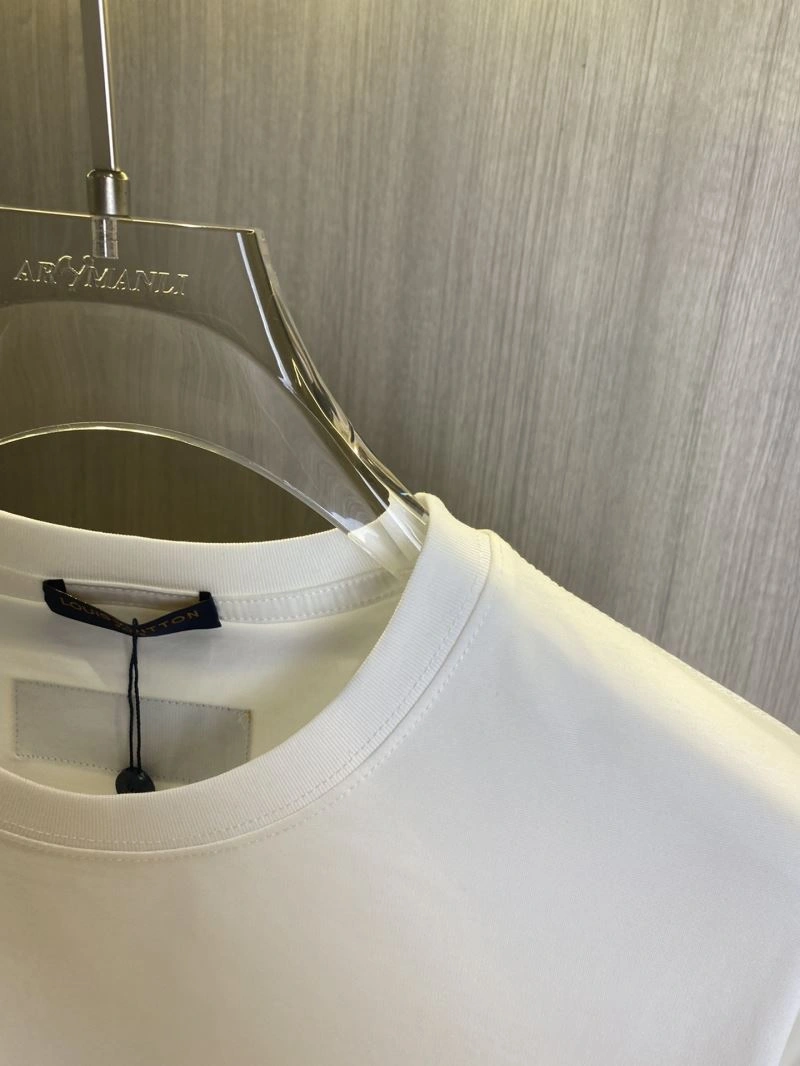 Factory-made Louis Vuitton T-Shirts