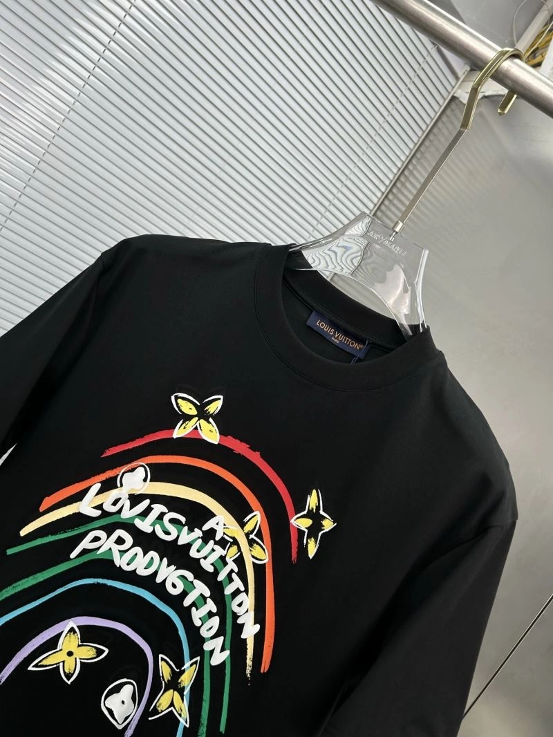 Low-cost Louis Vuitton T-Shirts