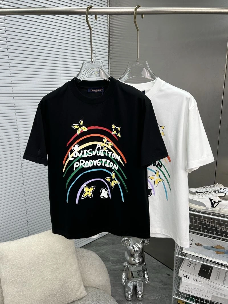 Low-cost Louis Vuitton T-Shirts