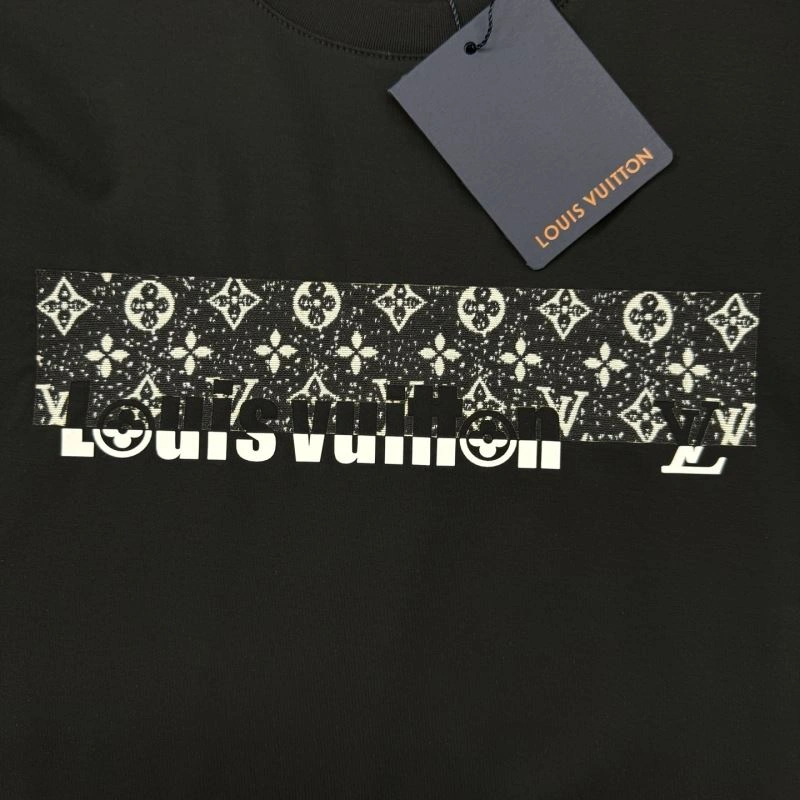 Factory-made Louis Vuitton T-Shirts
