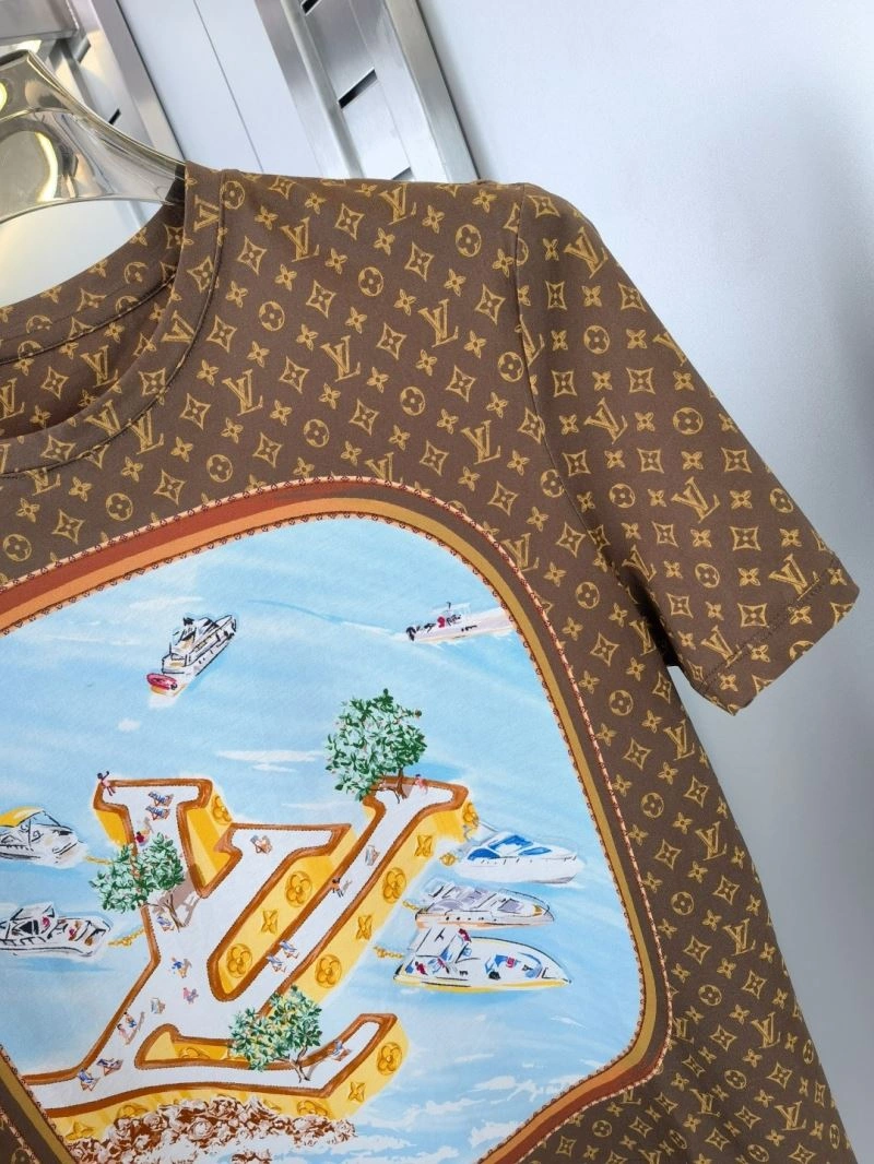 Factory-made Louis Vuitton T-Shirts