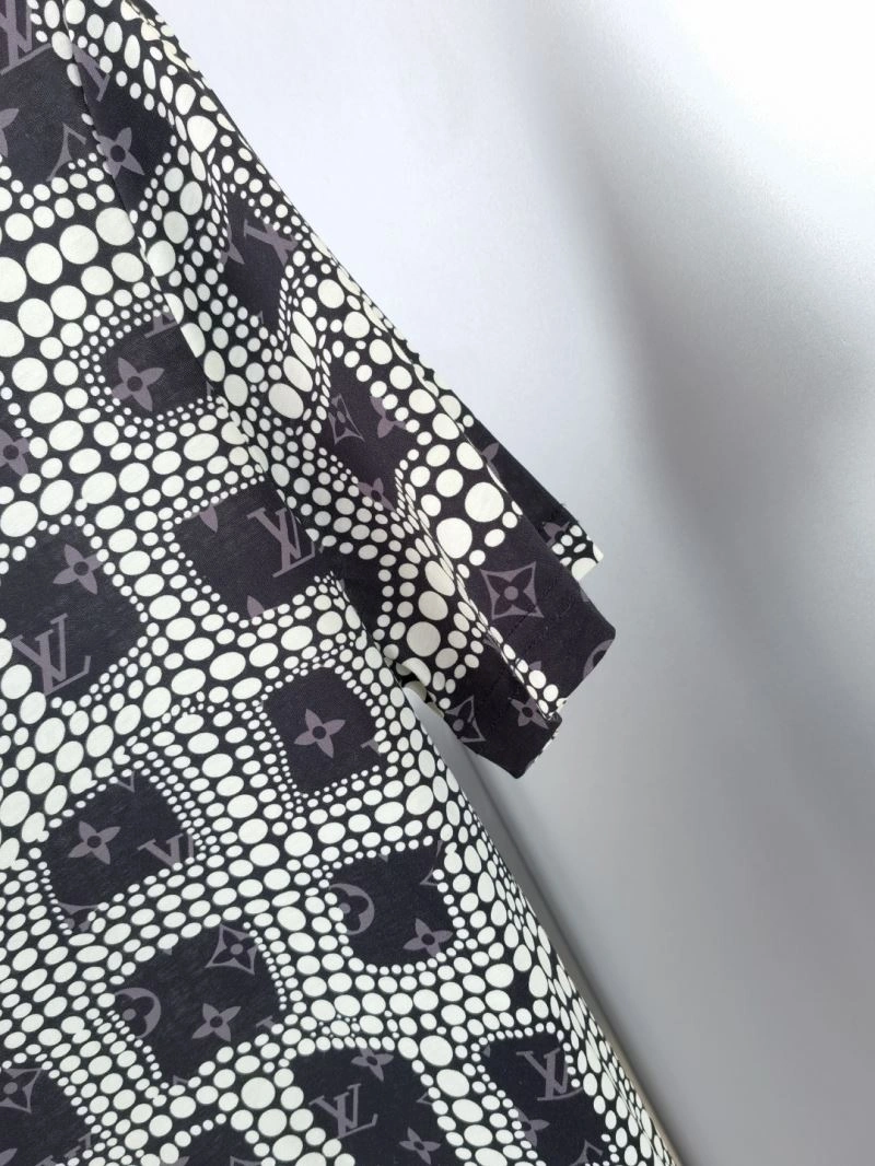 Top mirror Louis Vuitton T-Shirts