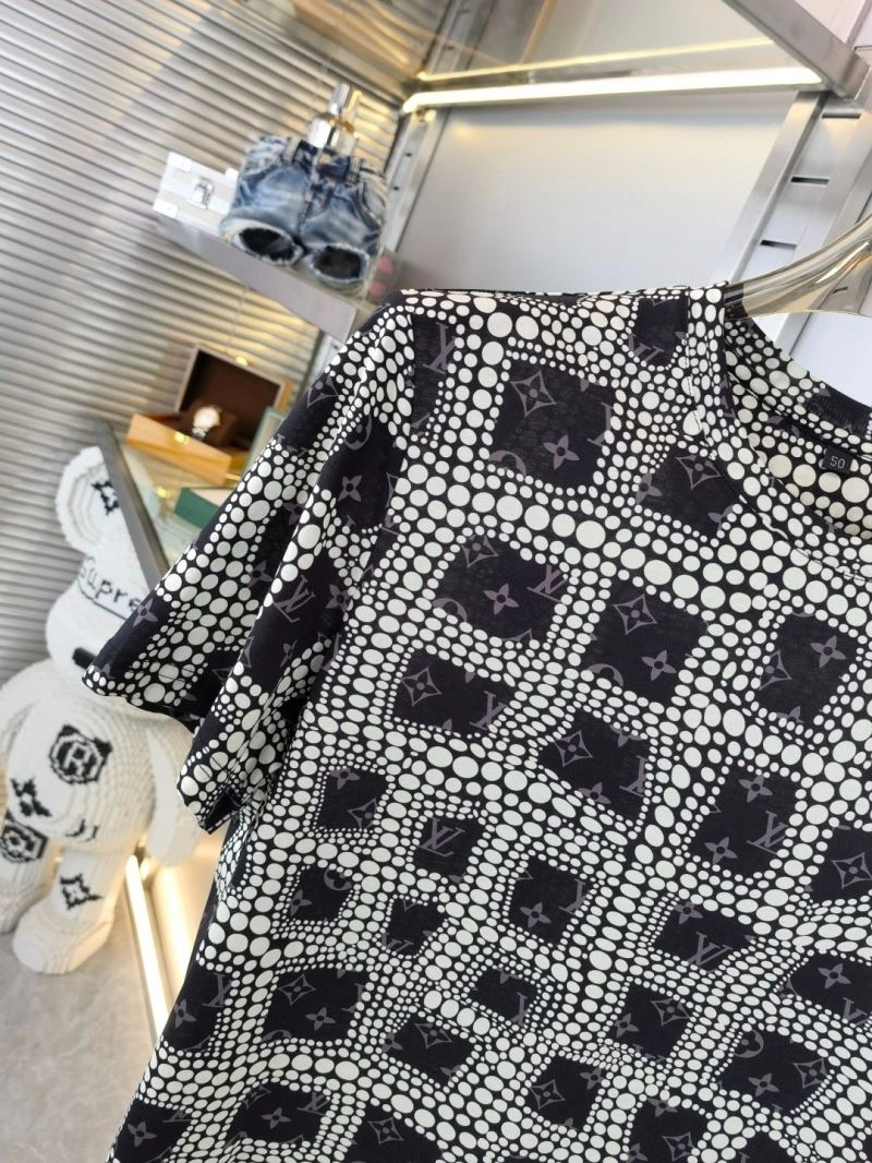 Top mirror Louis Vuitton T-Shirts