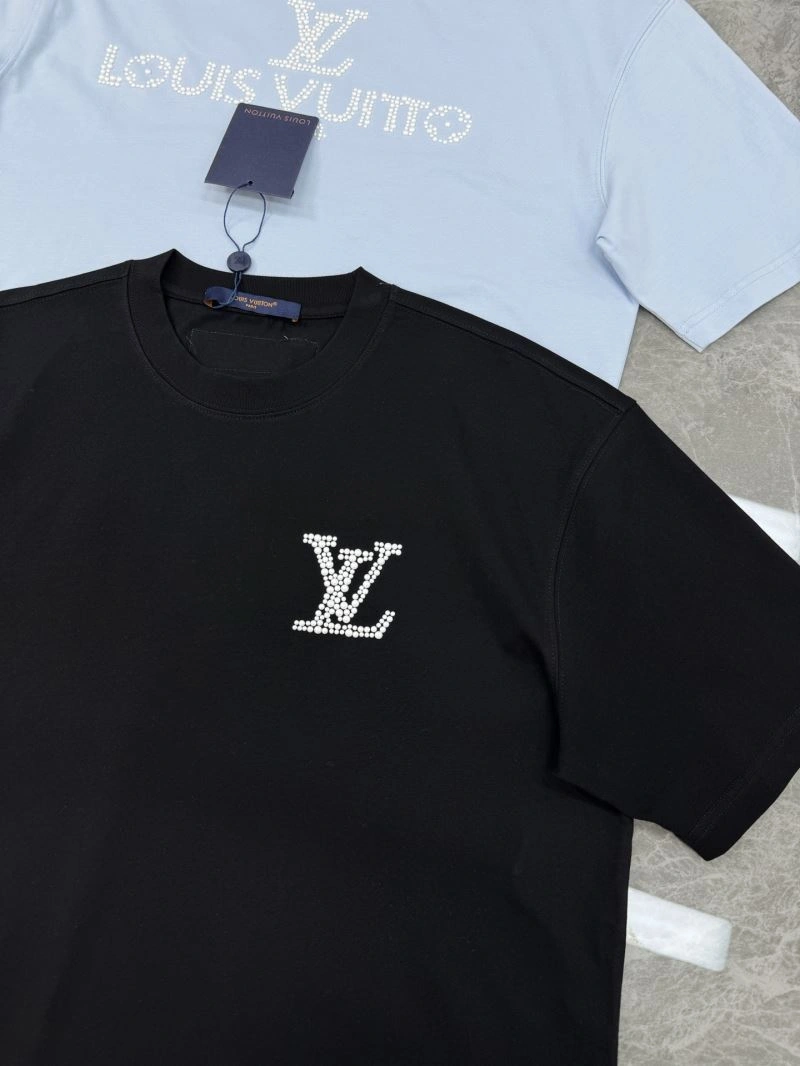 Bargain Louis Vuitton T-Shirts