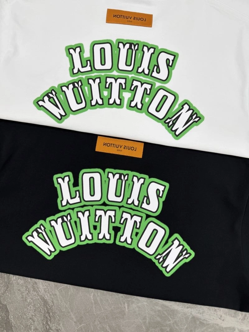 Bargain Louis Vuitton T-Shirts