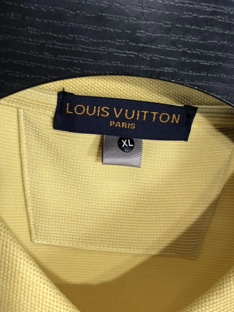 Bargain Louis Vuitton T-Shirts