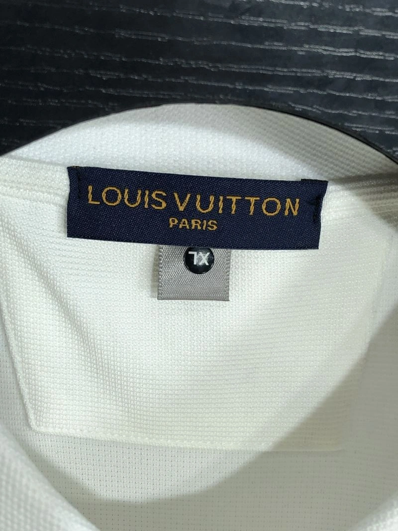 High fidelity Louis Vuitton T-Shirts