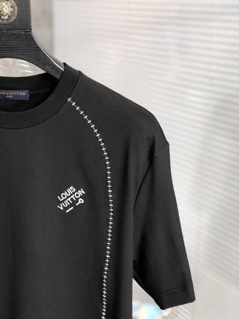 Exact replica Louis Vuitton T-Shirts