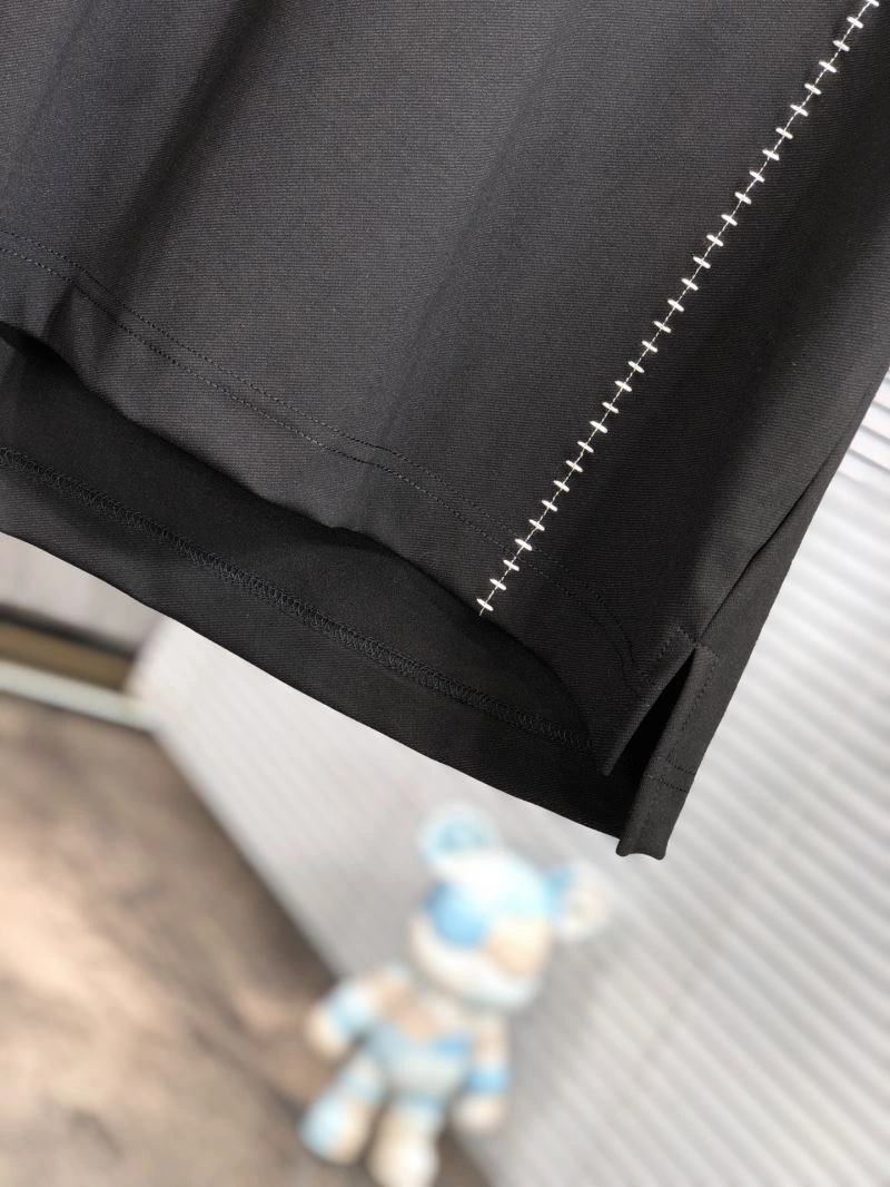 Exact replica Louis Vuitton T-Shirts