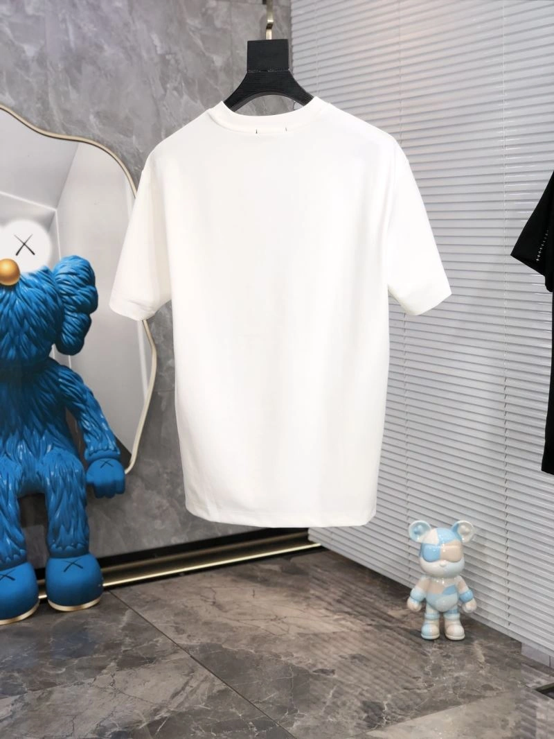 Precise copy Louis Vuitton T-Shirts