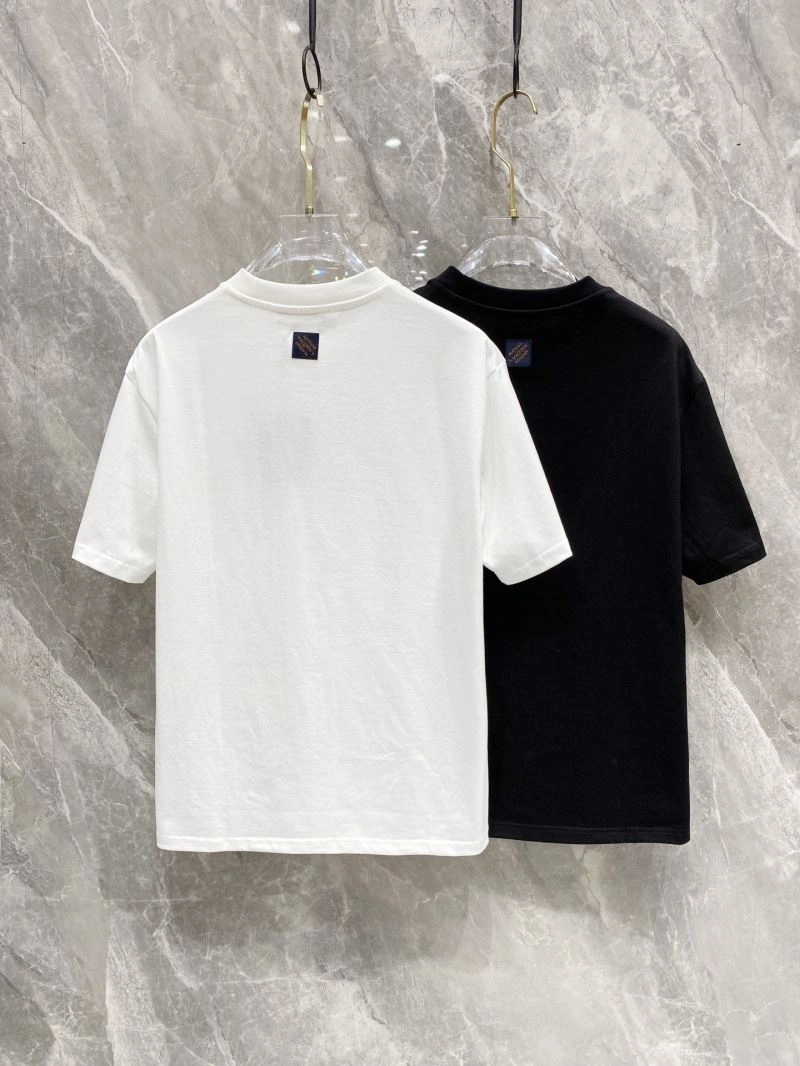 Perfect replica Louis Vuitton T-Shirts