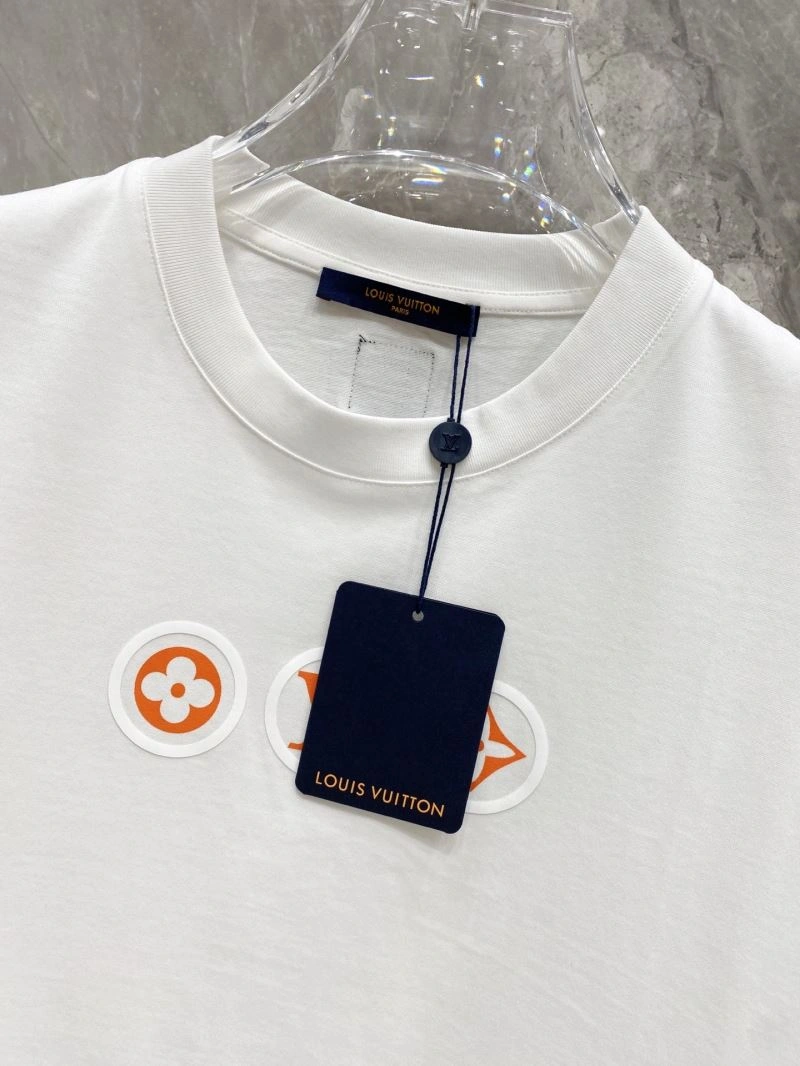 Bargain Louis Vuitton T-Shirts