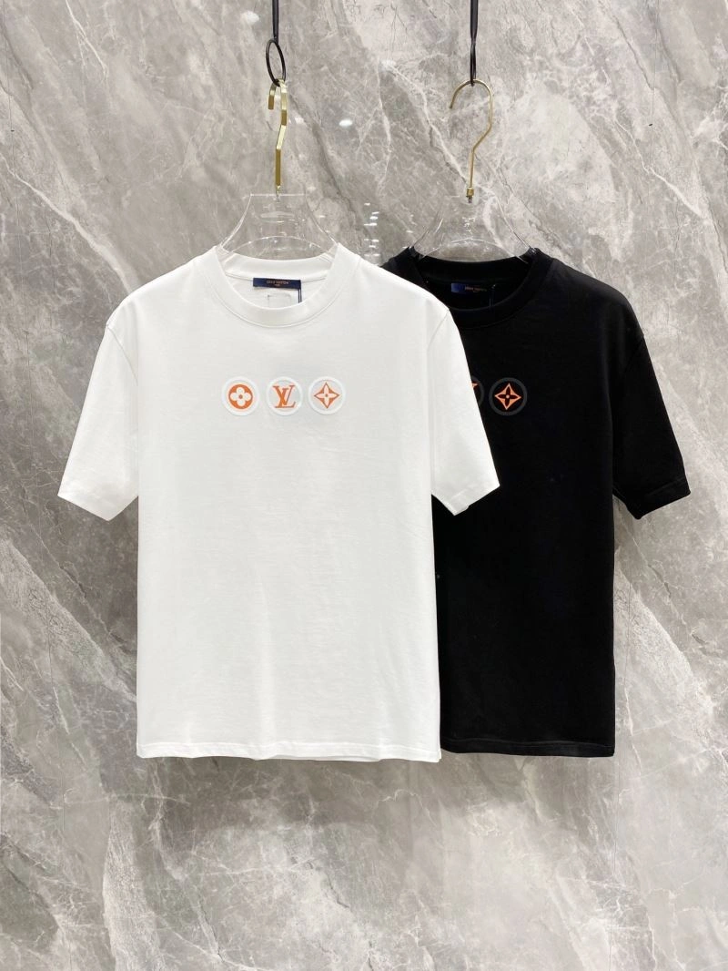 Bargain Louis Vuitton T-Shirts