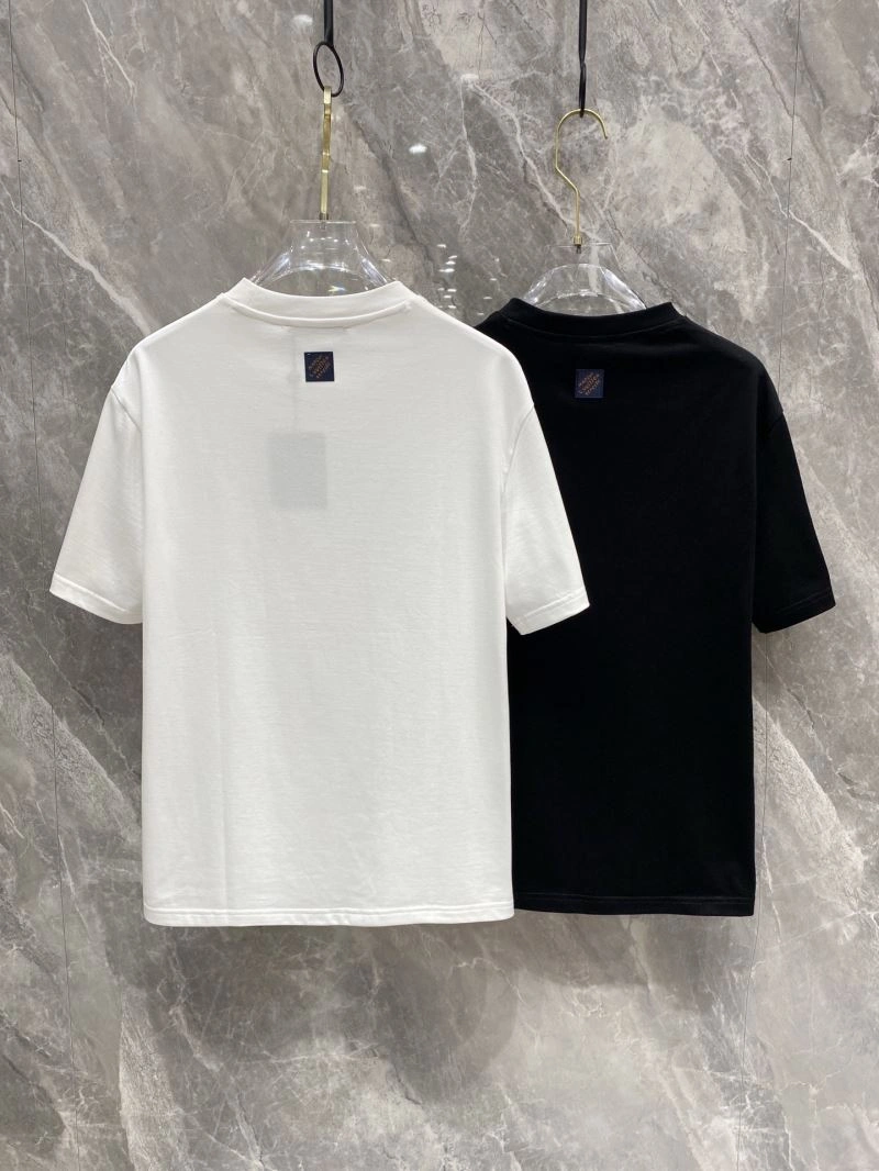Perfect replica Louis Vuitton T-Shirts