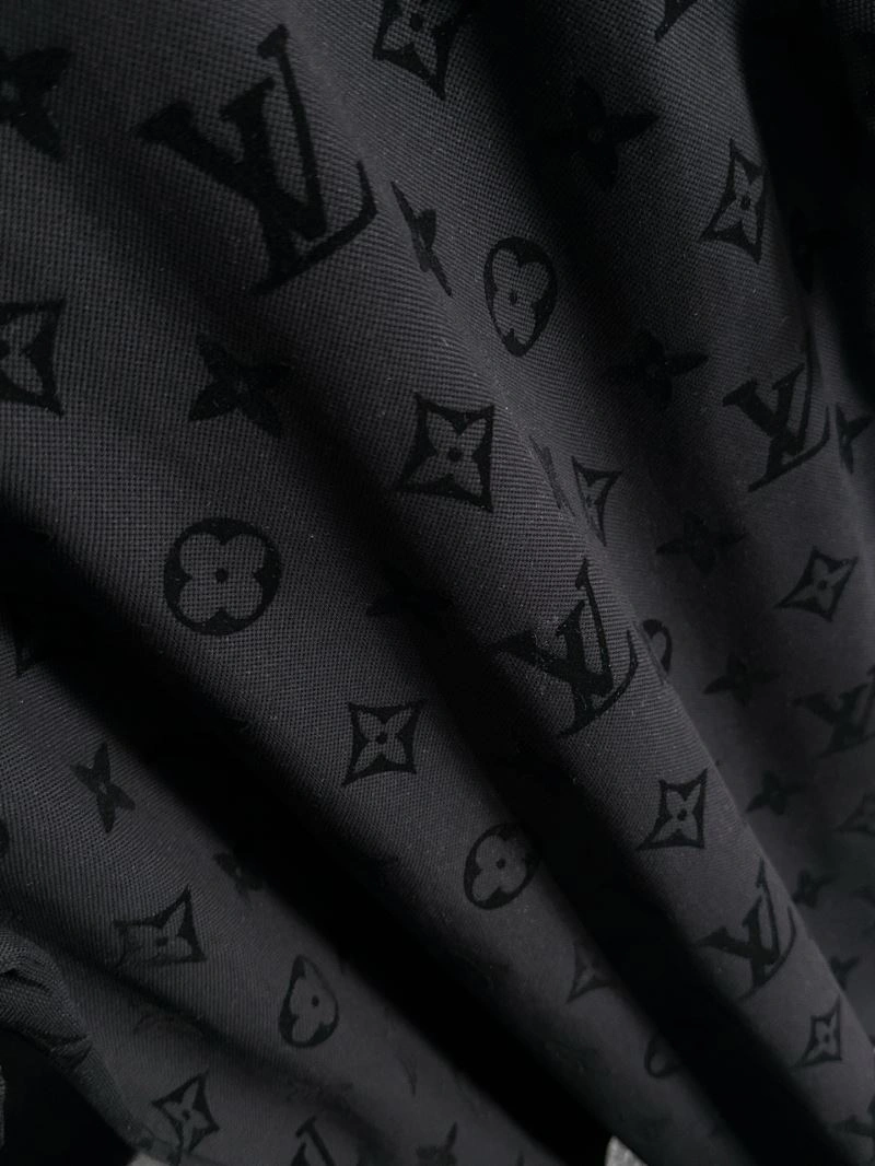 Top mirror Louis Vuitton T-Shirts