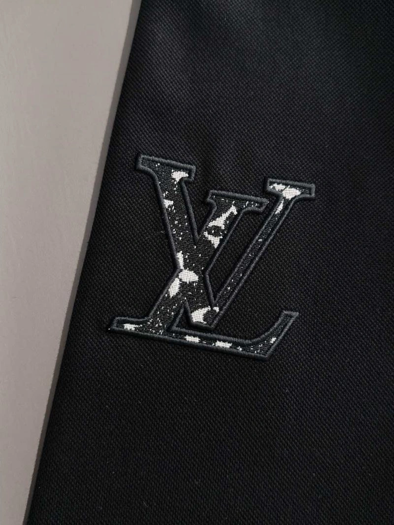 Precise copy Louis Vuitton T-Shirts