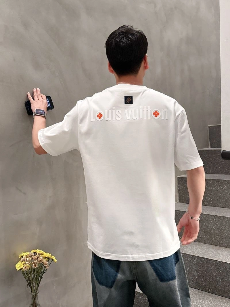 Inexpensive Louis Vuitton T-Shirts
