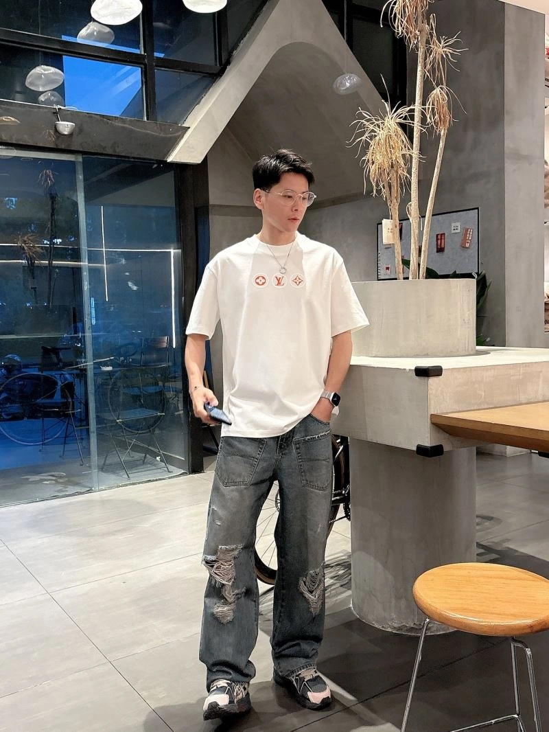 Inexpensive Louis Vuitton T-Shirts