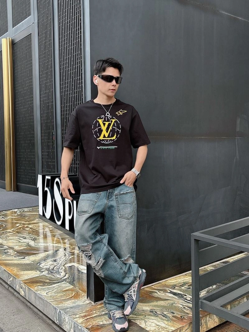 Value-priced Louis Vuitton T-Shirts