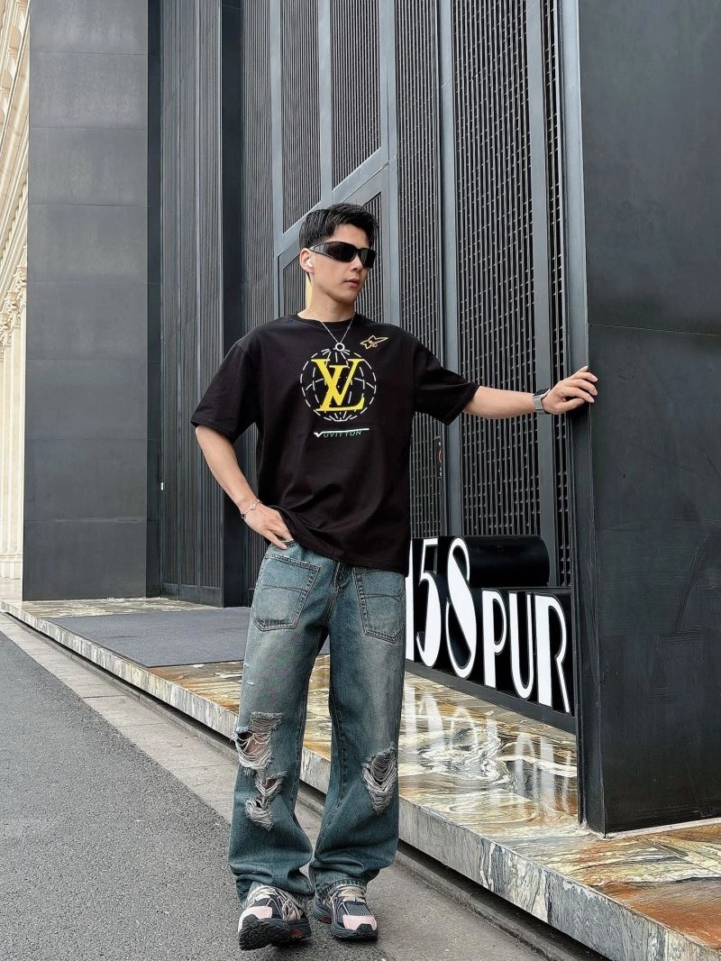 Value-priced Louis Vuitton T-Shirts