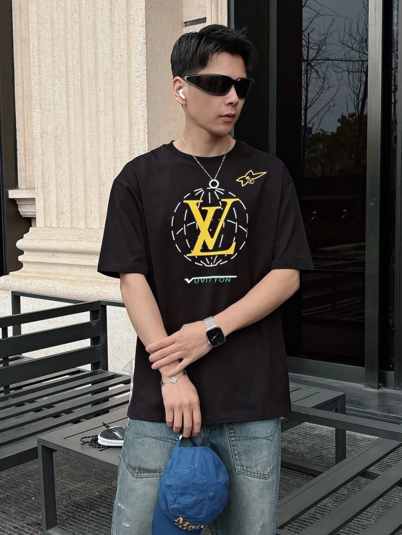 Value-priced Louis Vuitton T-Shirts