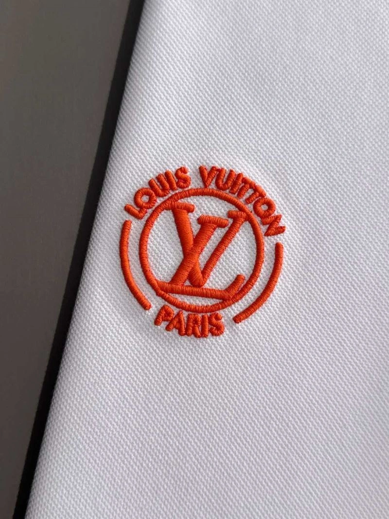 Factory-made Louis Vuitton T-Shirts