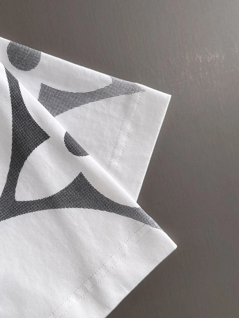 Economical Louis Vuitton T-Shirts