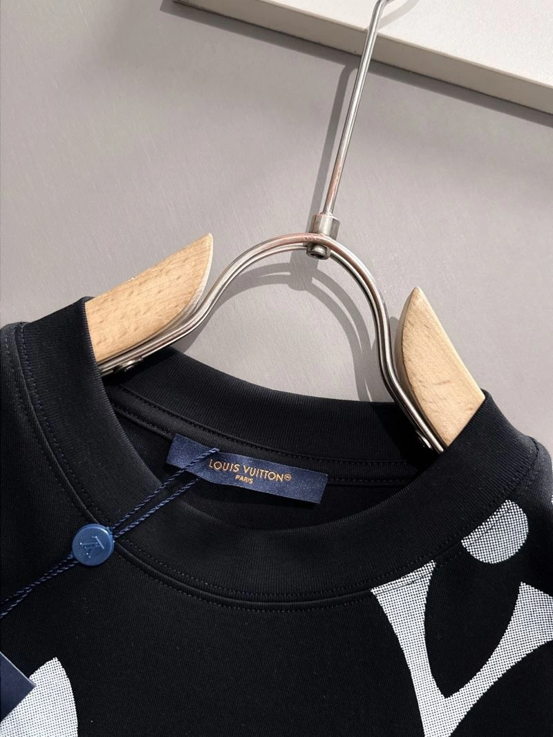 Inexpensive Louis Vuitton T-Shirts