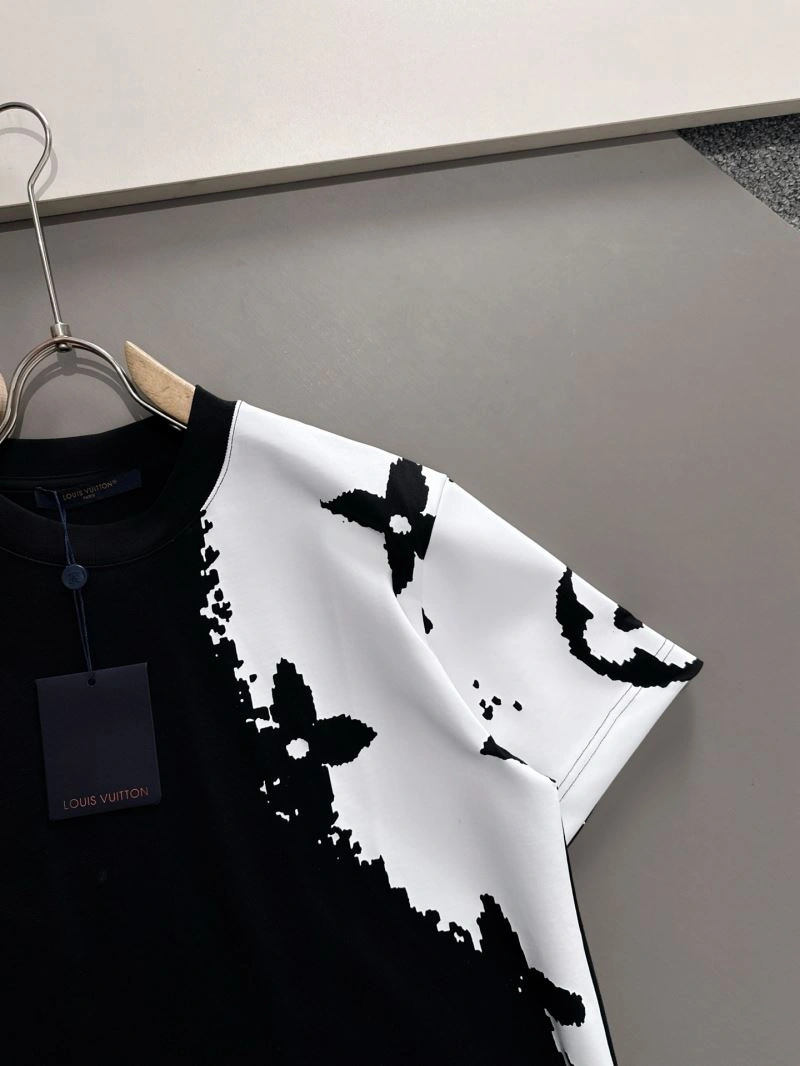 Official Louis Vuitton T-Shirts