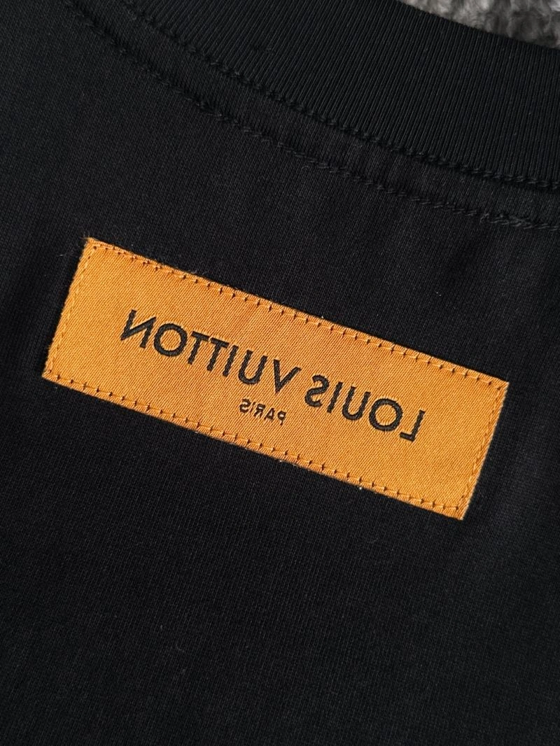 High fidelity Louis Vuitton T-Shirts