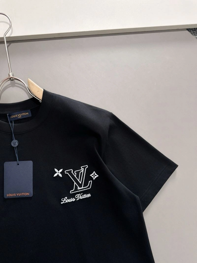 Top mirror Louis Vuitton T-Shirts