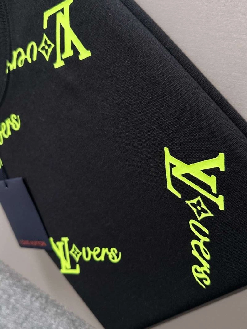 Reasonably priced Louis Vuitton T-Shirts