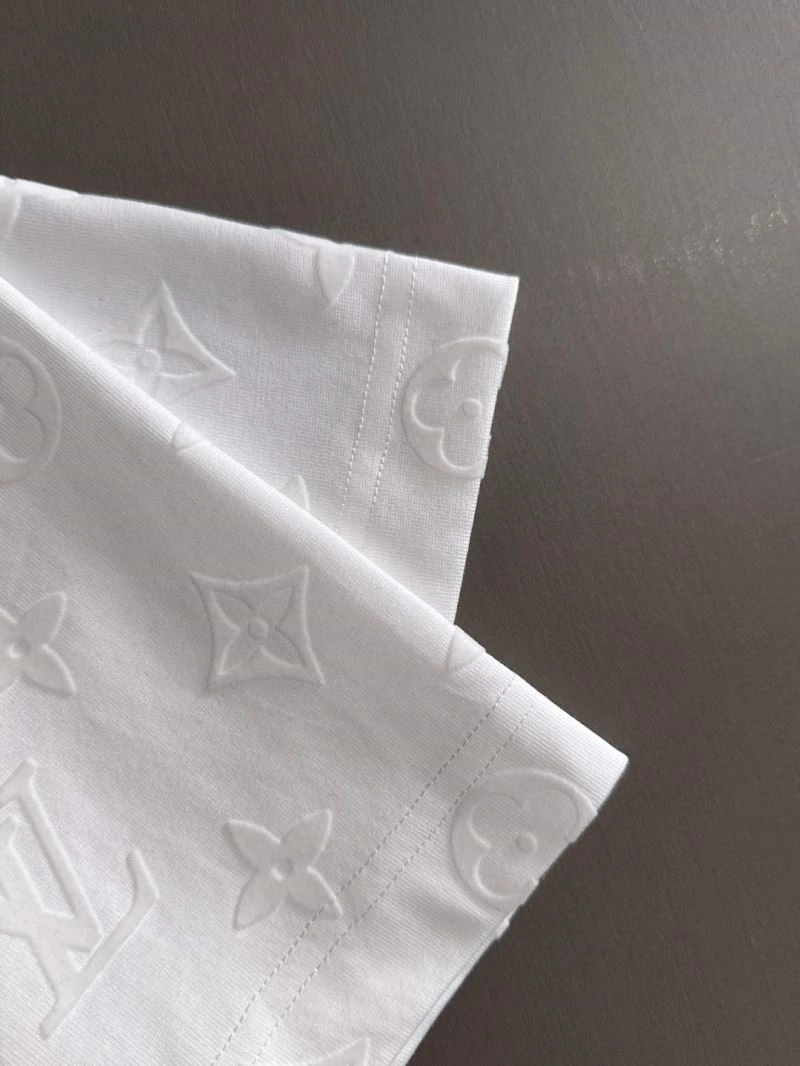 Economical Louis Vuitton T-Shirts
