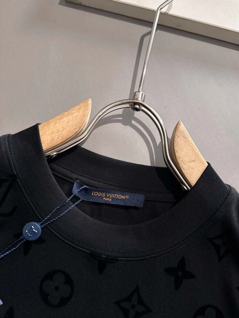 Value-priced Louis Vuitton T-Shirts