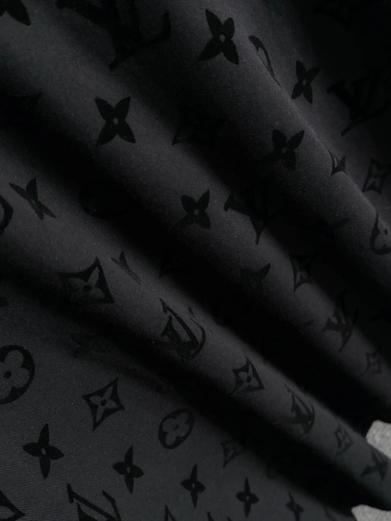 Value-priced Louis Vuitton T-Shirts