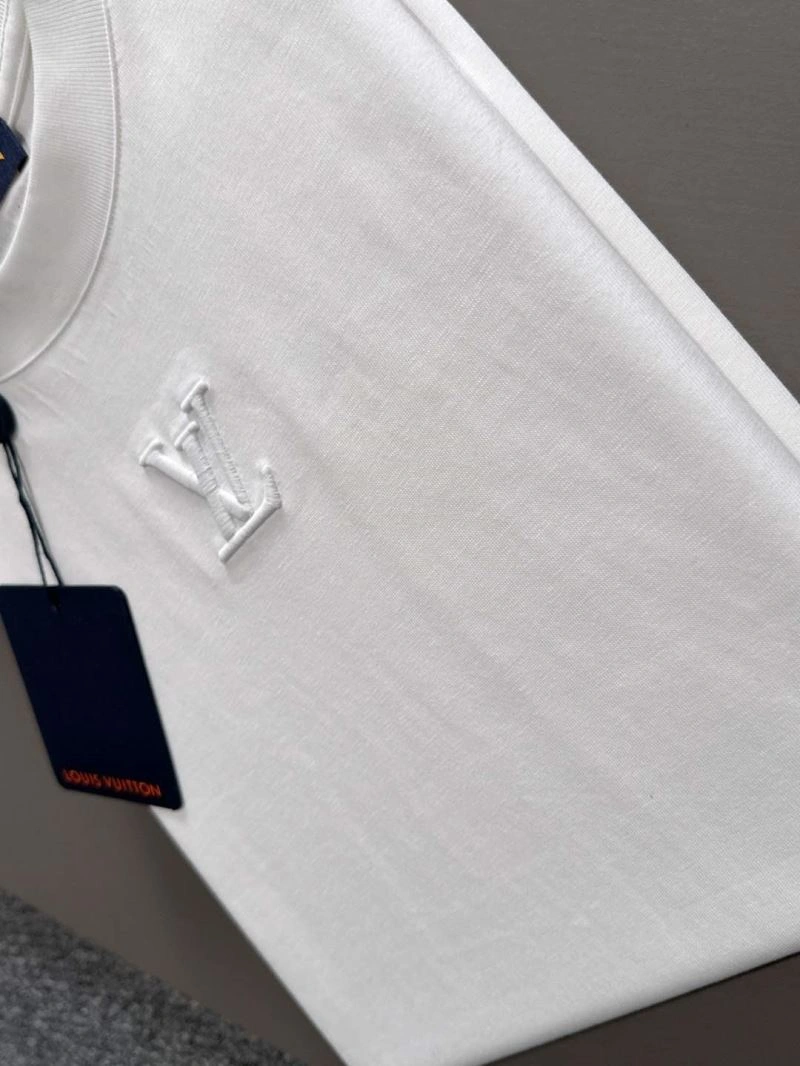 Inexpensive Louis Vuitton T-Shirts
