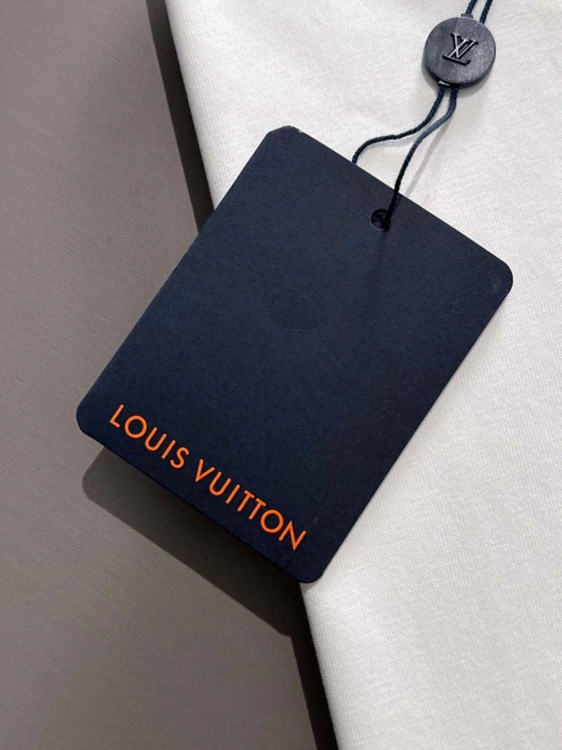 Inexpensive Louis Vuitton T-Shirts