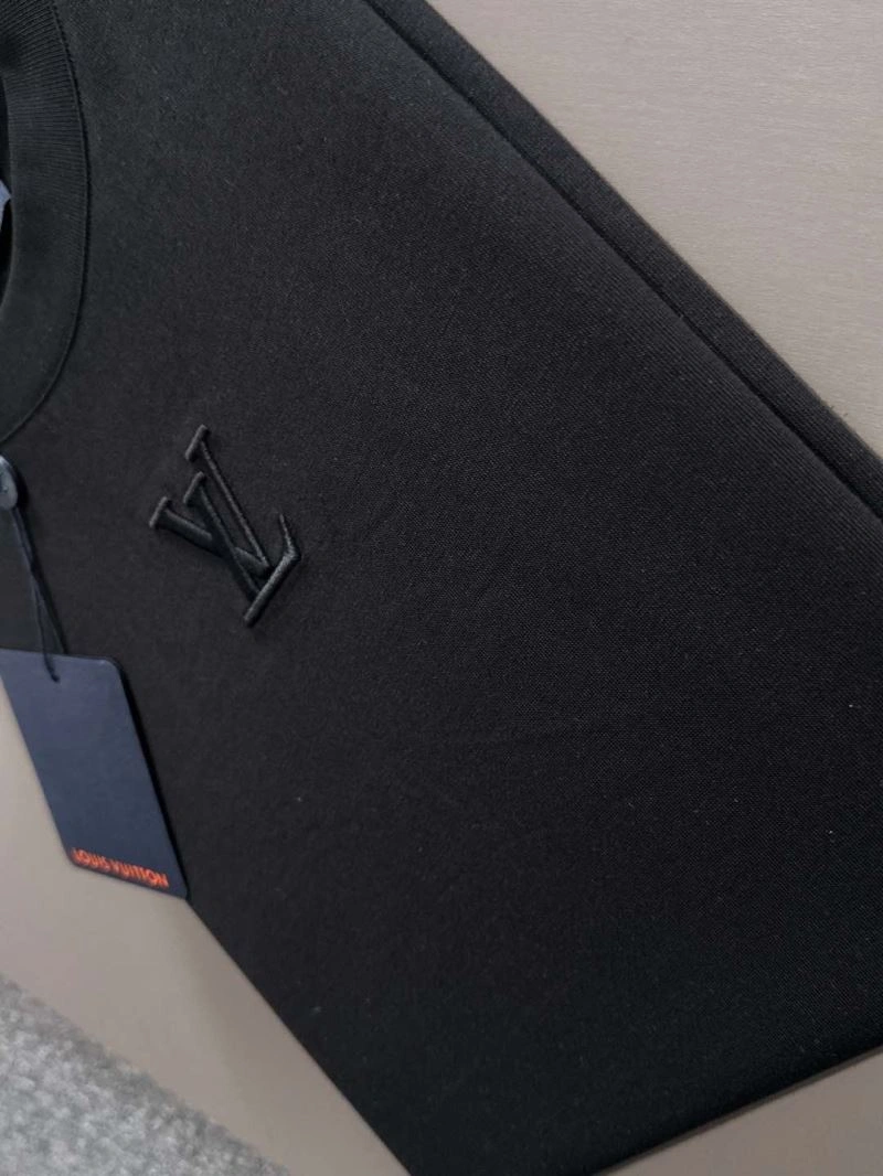 Inexpensive Louis Vuitton T-Shirts
