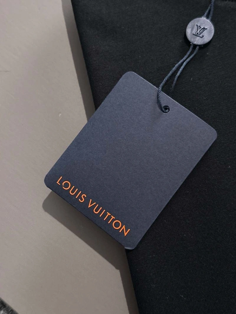 Inexpensive Louis Vuitton T-Shirts
