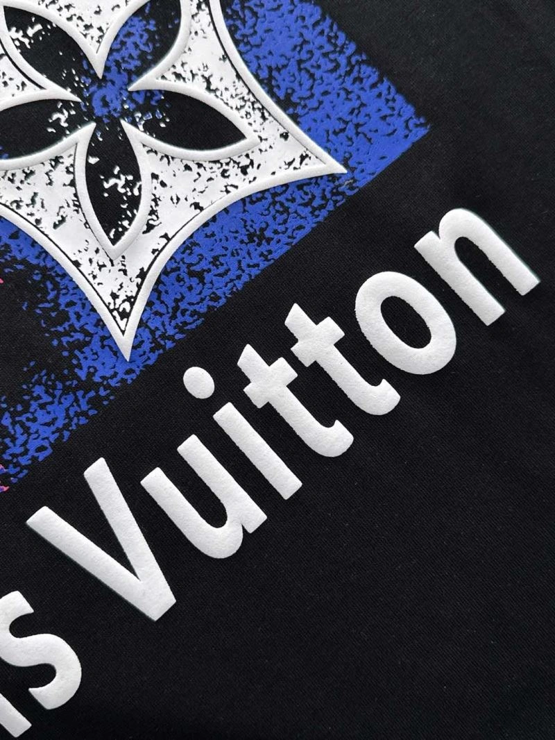 Indistinguishable Louis Vuitton T-Shirts