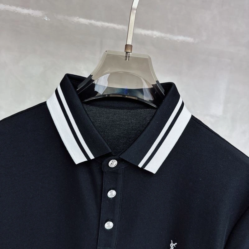 Accurate model Louis Vuitton T-Shirts