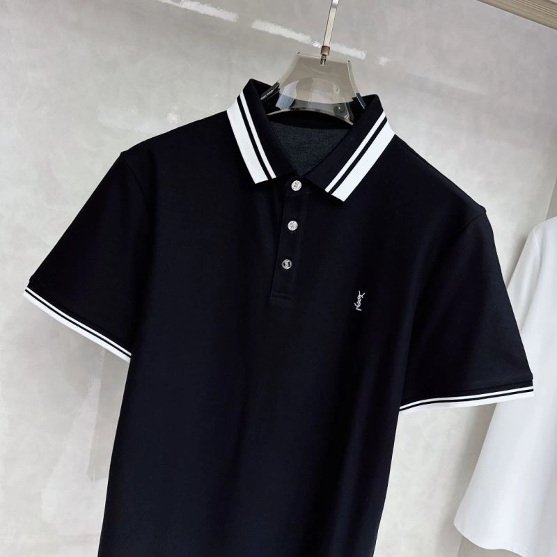 Accurate model Louis Vuitton T-Shirts