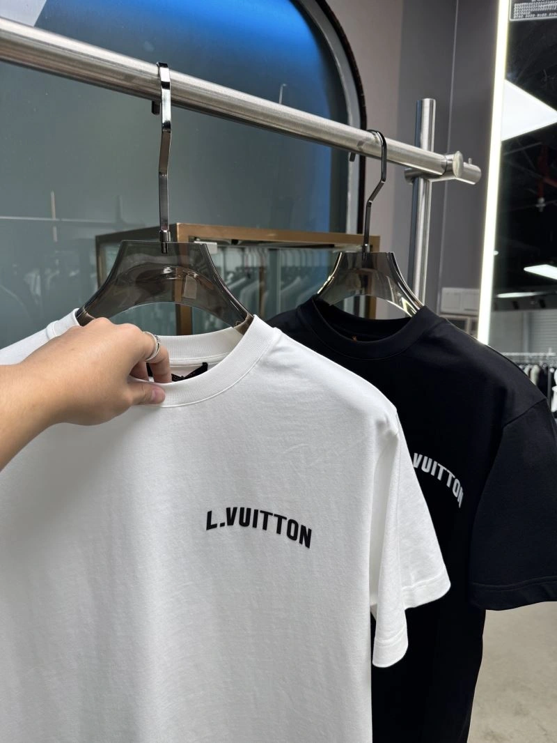 Factory-made Louis Vuitton T-Shirts