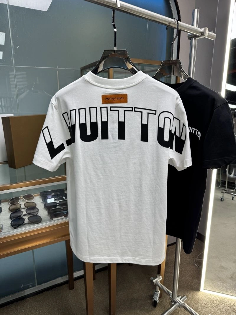 Factory-made Louis Vuitton T-Shirts